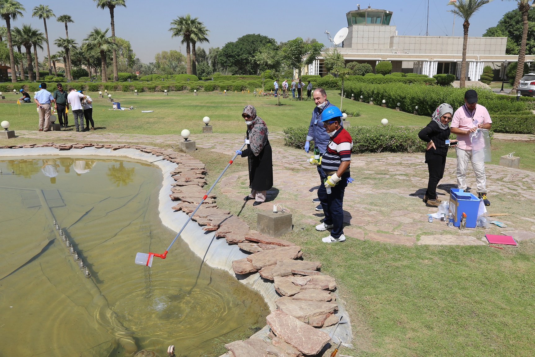 Iraq officials trained in assessing oil contaminated sites from the ...